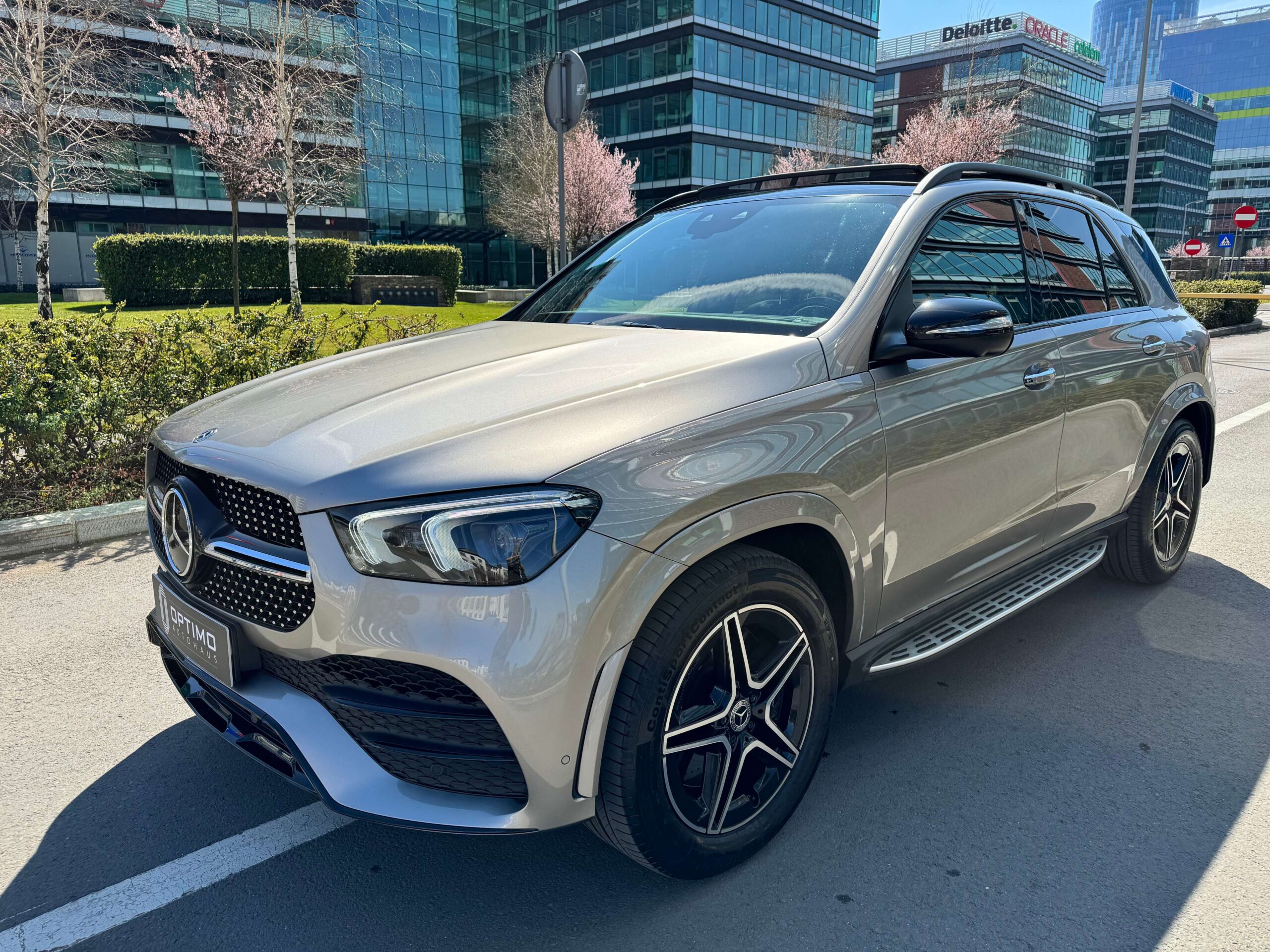 2019 Mercedes-Benz GLE 450 4MATIC MildHybrid "AMG Line" - Optimo Autohaus