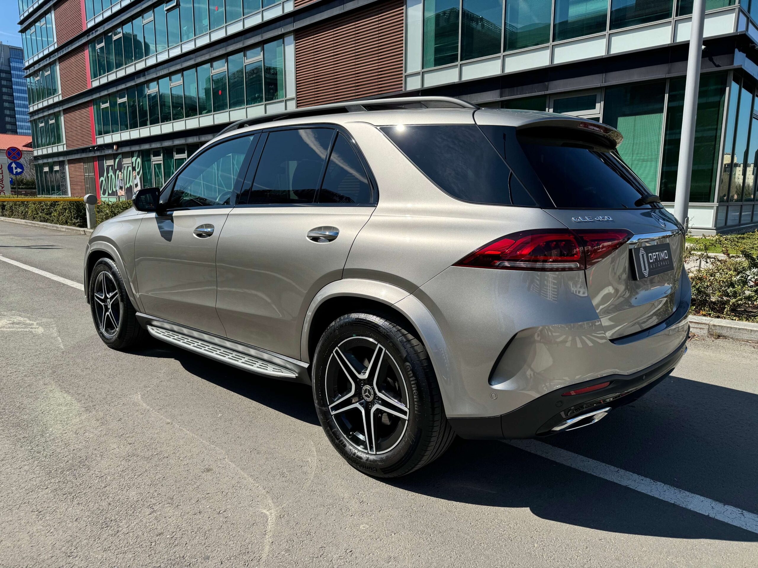 2019 Mercedes-Benz GLE 450 4MATIC MildHybrid "AMG Line" - Optimo Autohaus