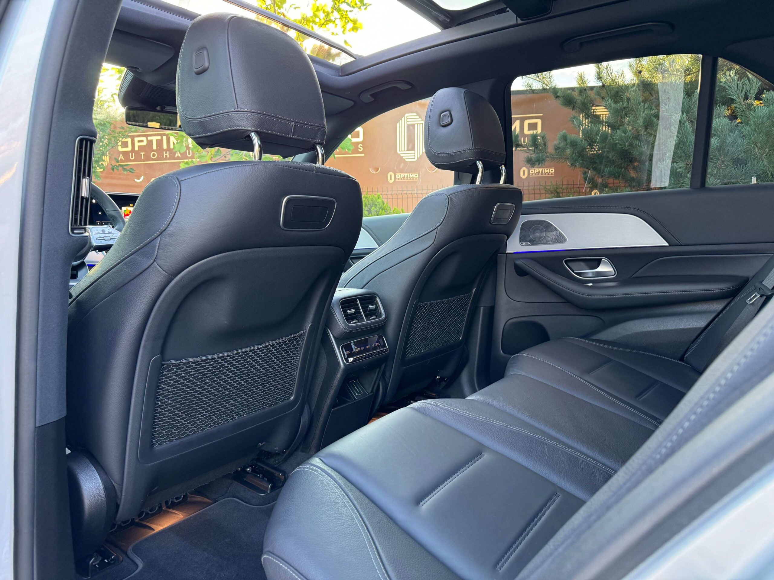 2020 Mercedes Benz GLE 400d 4Matic AMG Line - Optimo Autohaus