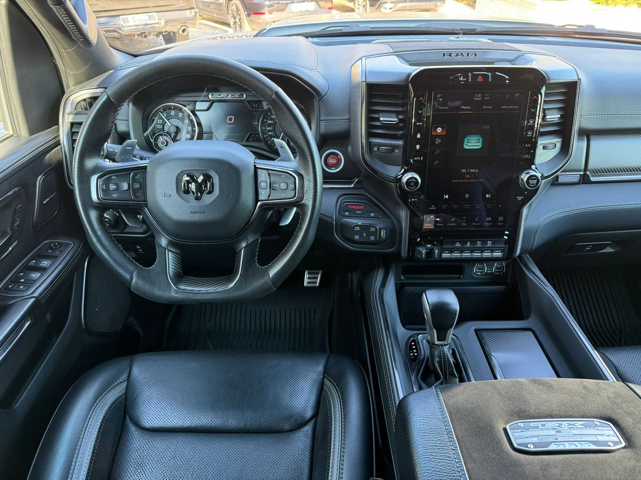 2022 Dodge RAM 1500 TRX 6.2 HEMI V8 engine with supercharging 702hp ...