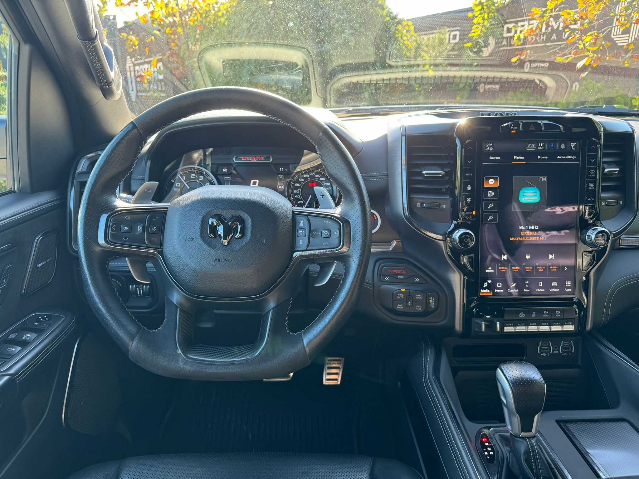 2022 Dodge RAM 1500 TRX 6.2 HEMI V8 engine with supercharging 702hp ...