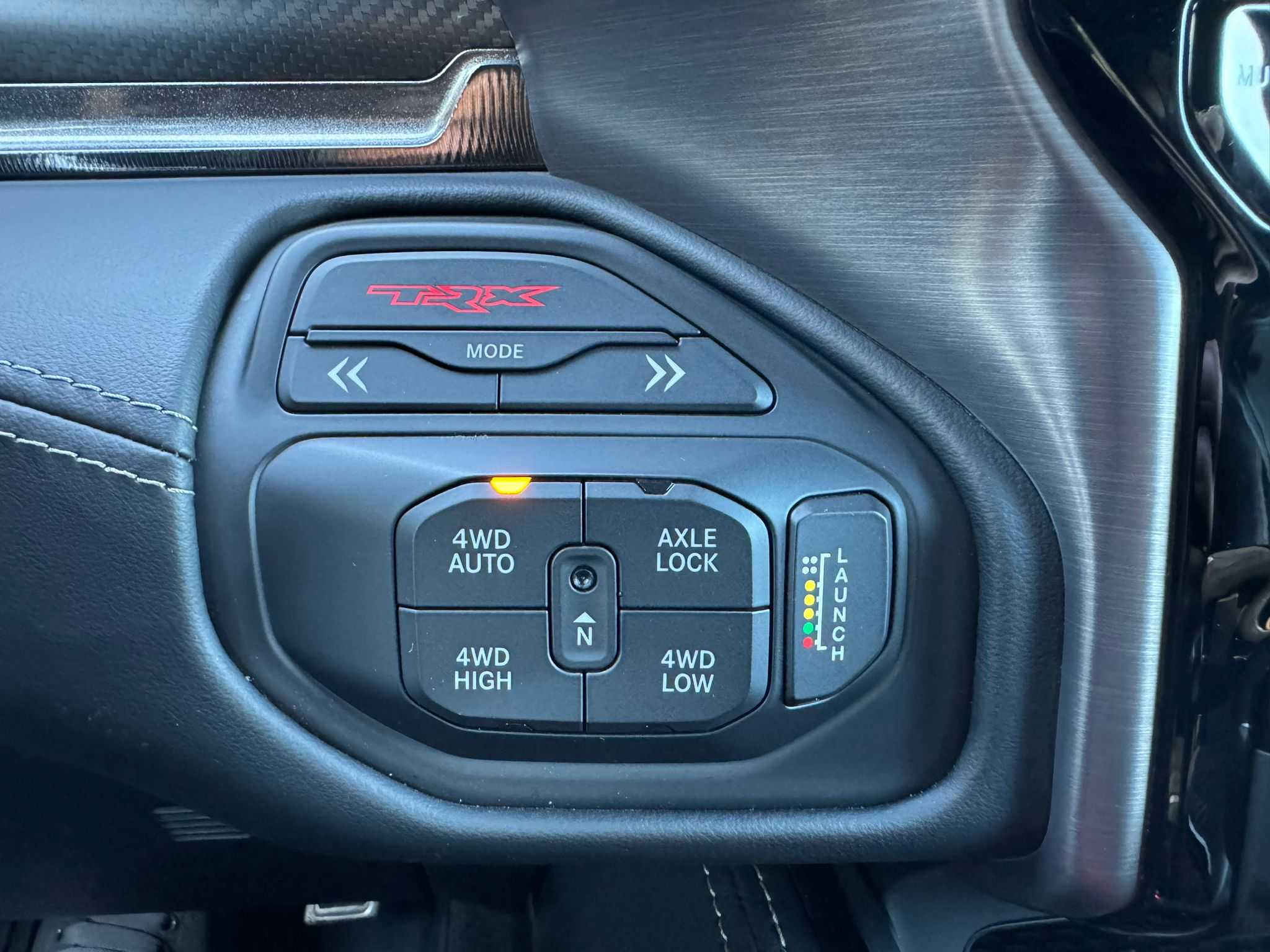 2022 Dodge RAM 1500 TRX 6.2 HEMI V8 engine with supercharging 702hp ...